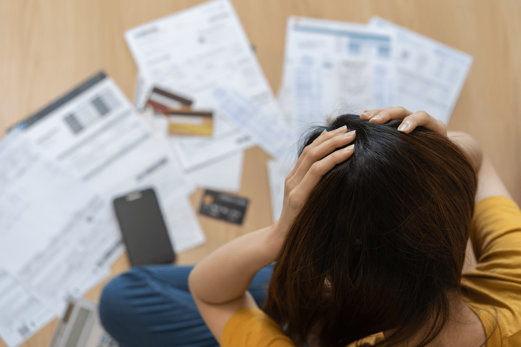 Top 10 Tips To Lower Your Mobile Phone Bill - Reduce Expenses Today